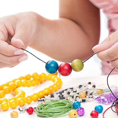 Bracelet Making | Kids Activities at Garza Blanca Preserve